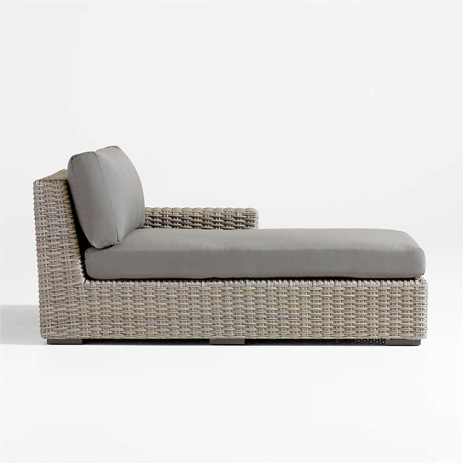 Abaco Grey Resin Wicker Right-Arm Outdoor Chaise Lounge with Graphite ...