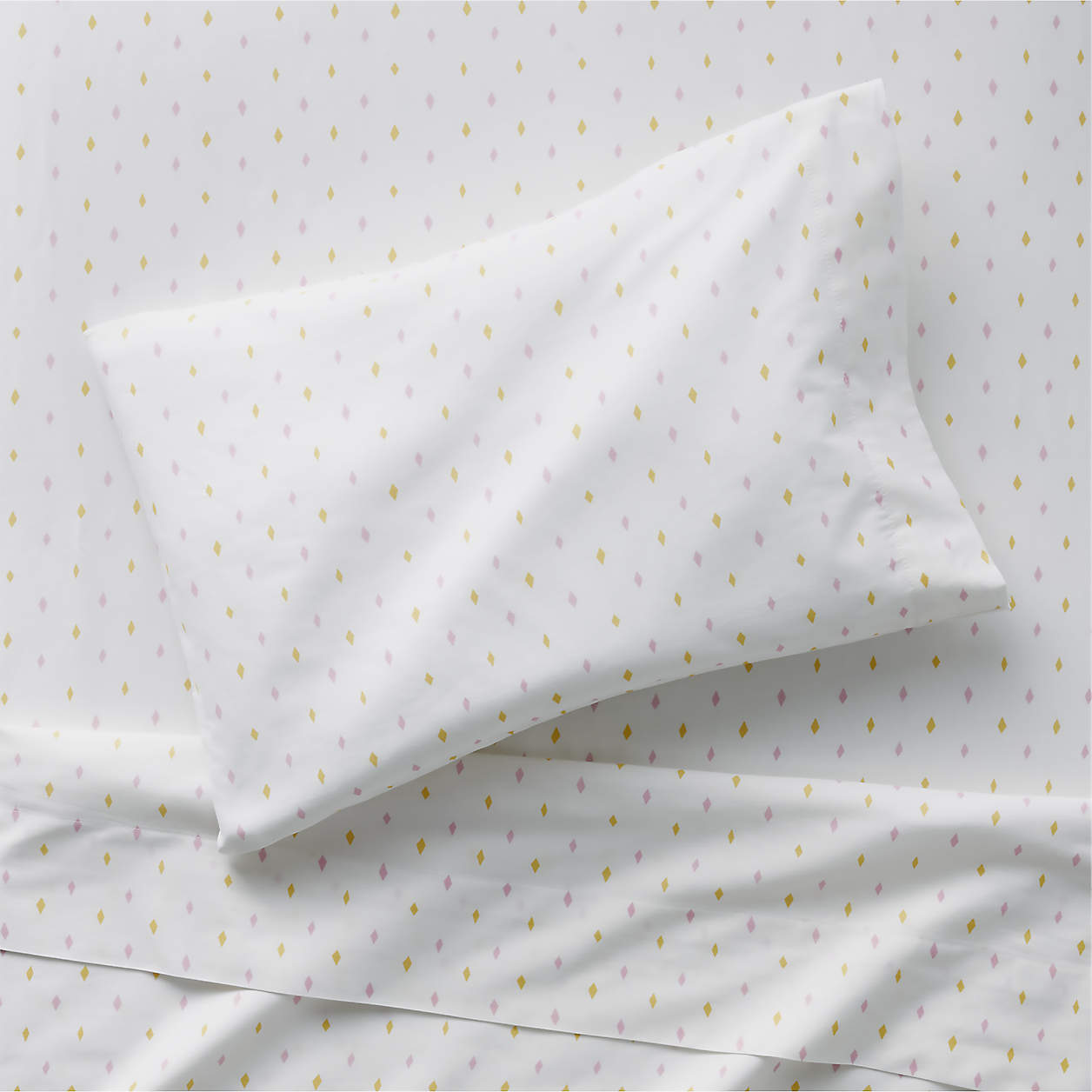 Aiko Modern Organic Pink Diamonds Toddler Sheet Set + Reviews | Crate ...