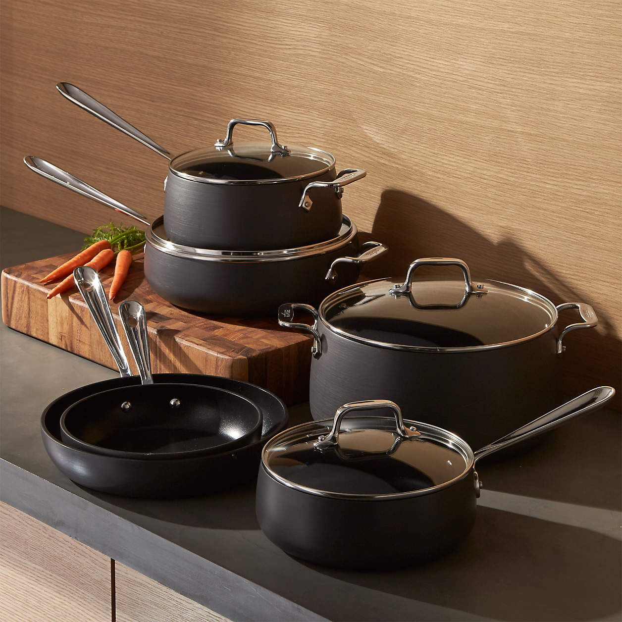 All-Clad HA1 Hard-Anodized Non-Stick 10-Piece Cookware Set + Reviews ...