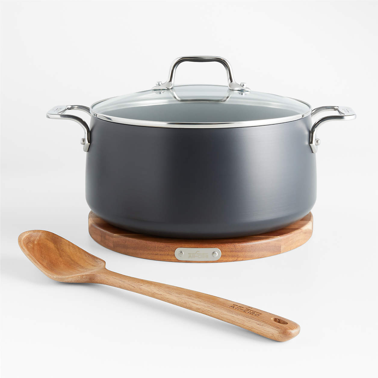 All-Clad HA1 Non-Stick 6-Qt. Dutch Oven with Lid, Acacia Wood Trivet ...