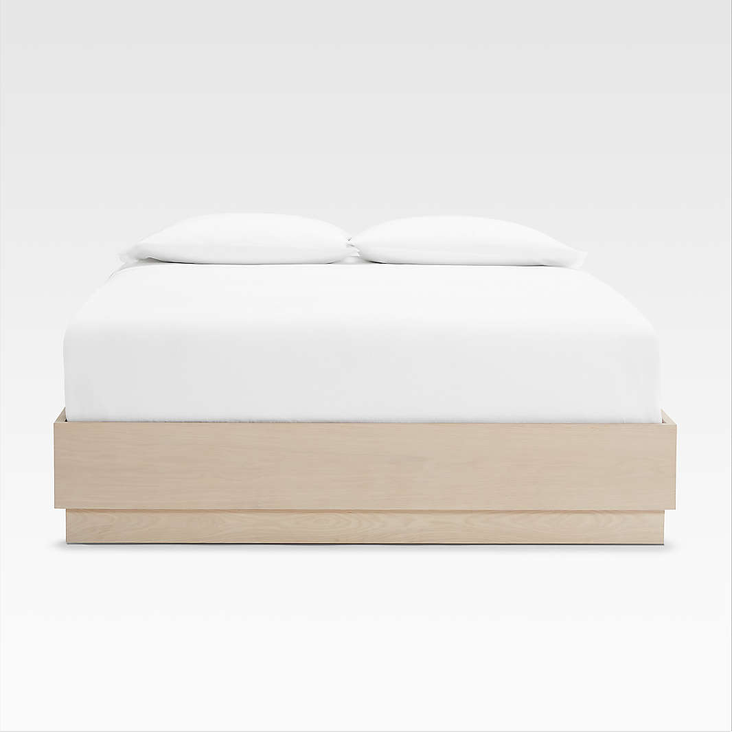 Wood Beds | Crate & Barrel Canada