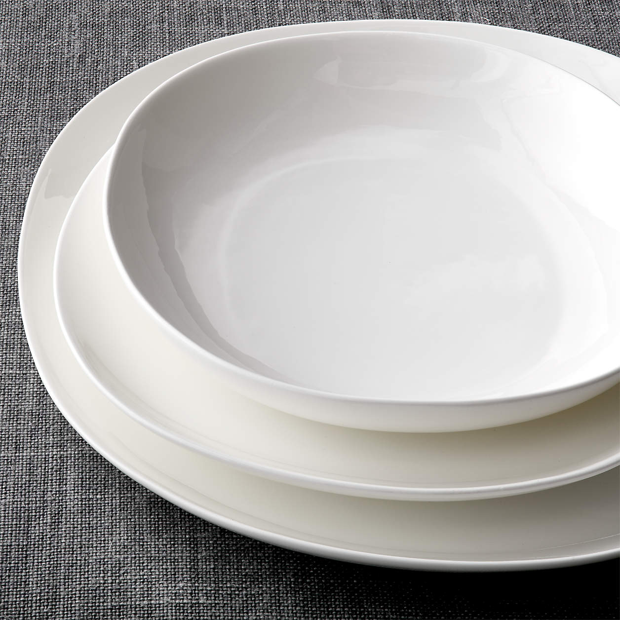 Bennett Oval Dinnerware | Crate & Barrel