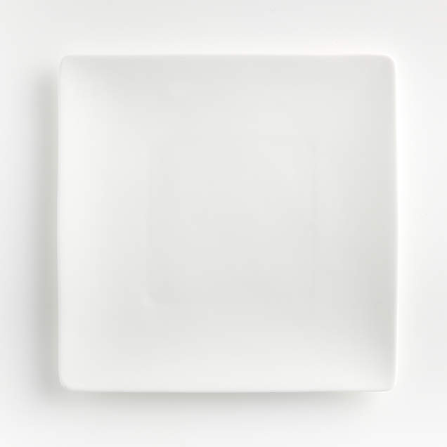 Court Dinner Plate + Reviews | Crate & Barrel