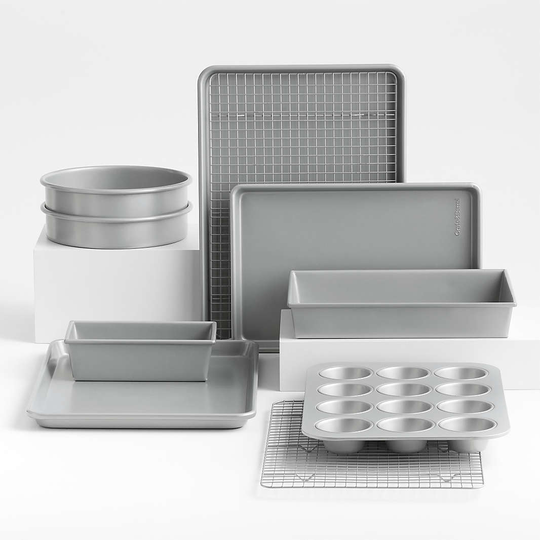 Bakeware Sets: Assorted Baking Pans | Crate & Barrel Canada