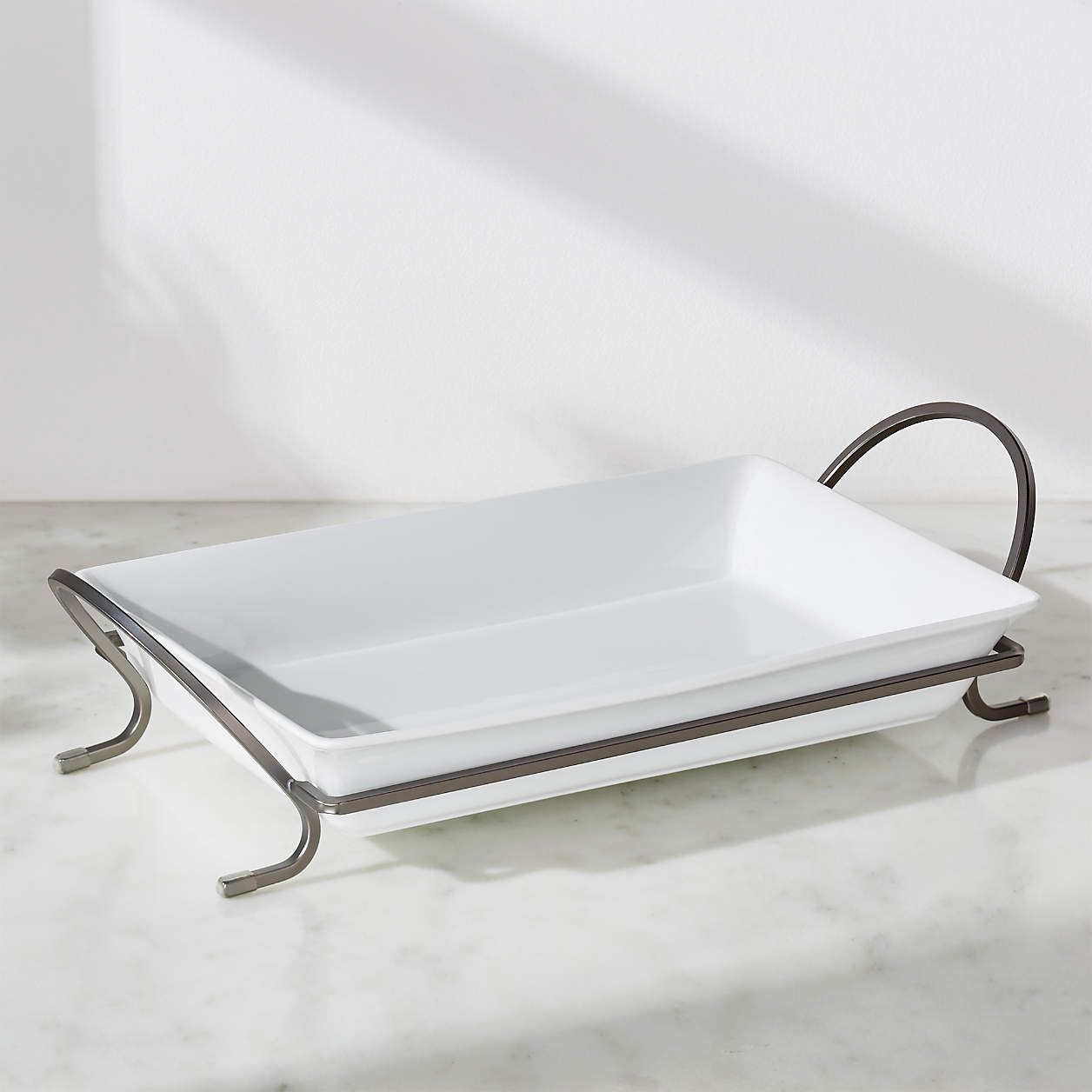 Cambridge 13.75" Graphite Baking Dish with Rack + Reviews | Crate & Barrel