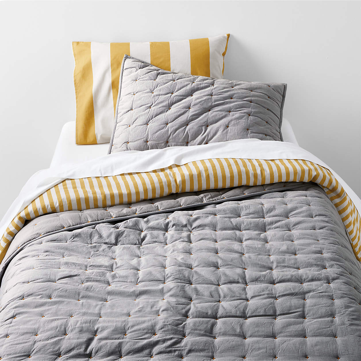 Classic Chambray Pewter Grey Cotton Kids Full/Queen Quilt | Crate & Kids