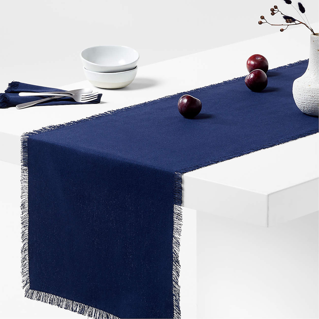 Craft 120" Deep Indigo Organic Cotton Fringe Table Runner + Reviews ...