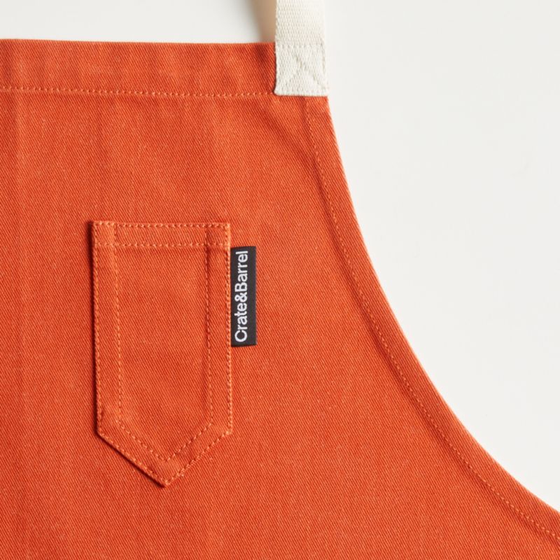 Sienna Kitchen Apron with Pockets | Crate & Barrel