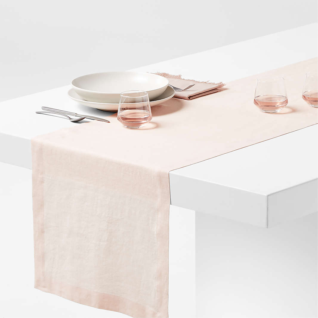Table Runners: Modern & Linen Dining Table Runners | Crate & Barrel