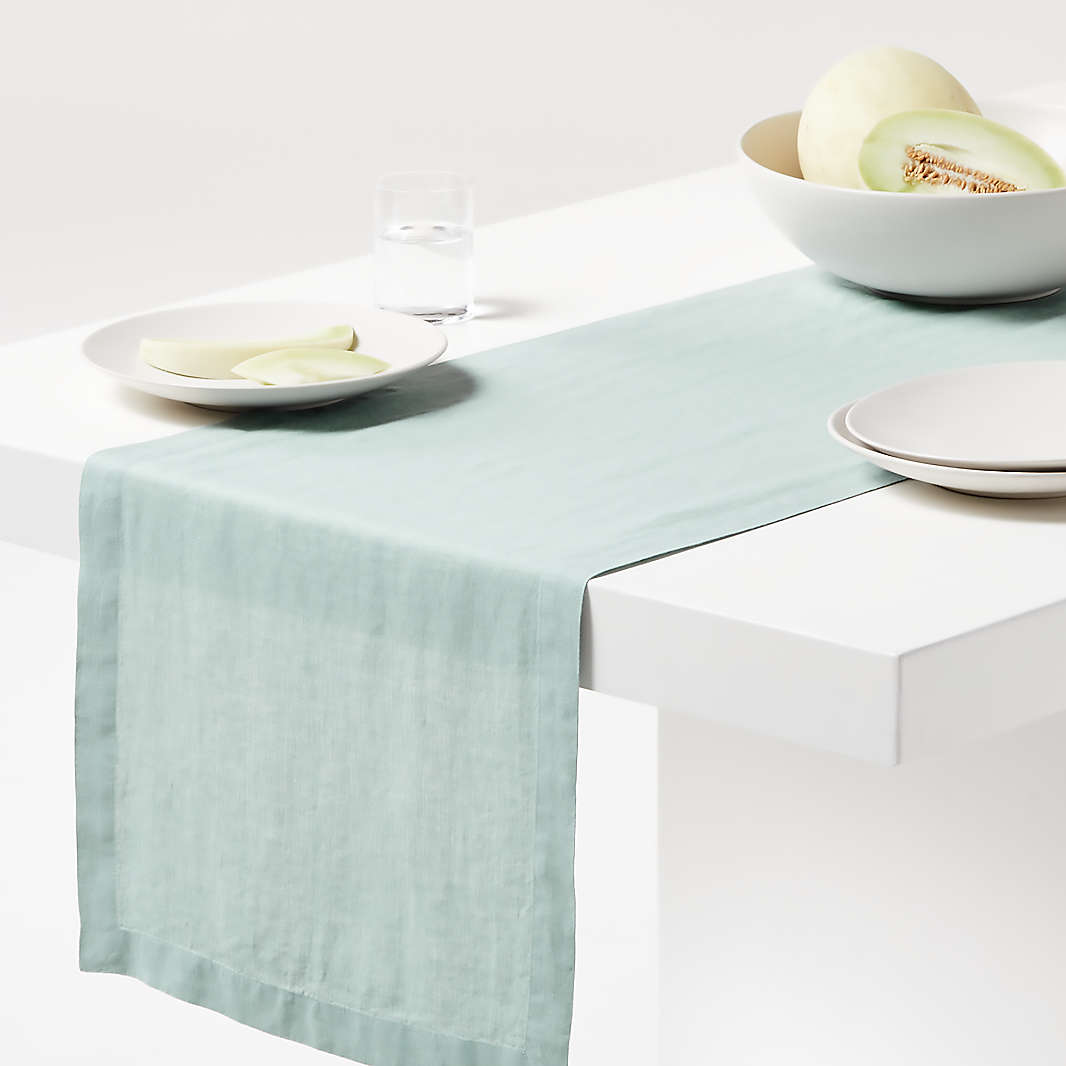Table Runners: Modern & Linen Dining Table Runners | Crate & Barrel Canada