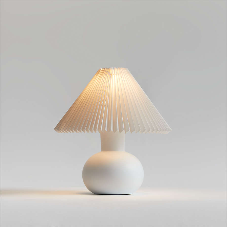 Flo Fluted White Ceramic Kids Table Lamp + Reviews | Crate & Kids
