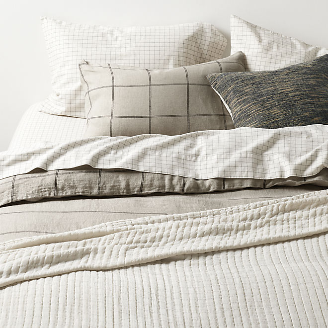 Bedding Guides & Trending Ideas | Crate & Barrel