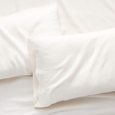 Pure Linen Warm White Standard Pillowcases, Set of 2 + Reviews | Crate ...