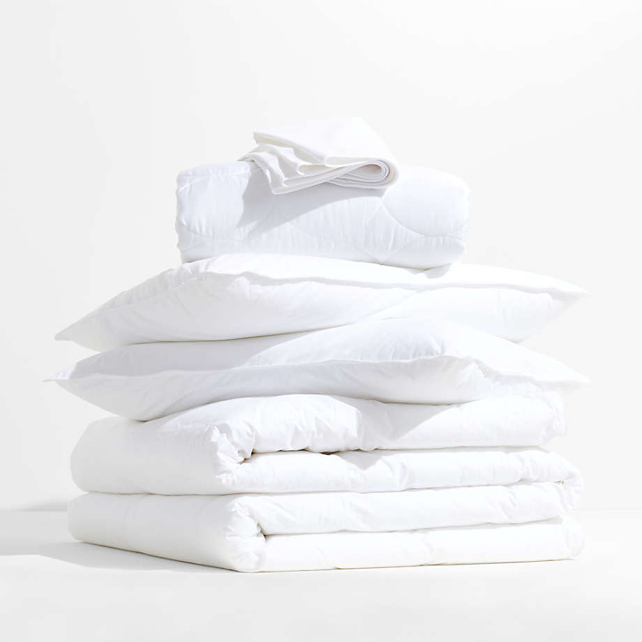 Hypoallergenic Lightweight Full Bedding Insert Bundle with Soft Pillows ...