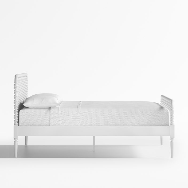 Jenny Lind White Wood Spindle King Bed + Reviews | Crate & Kids