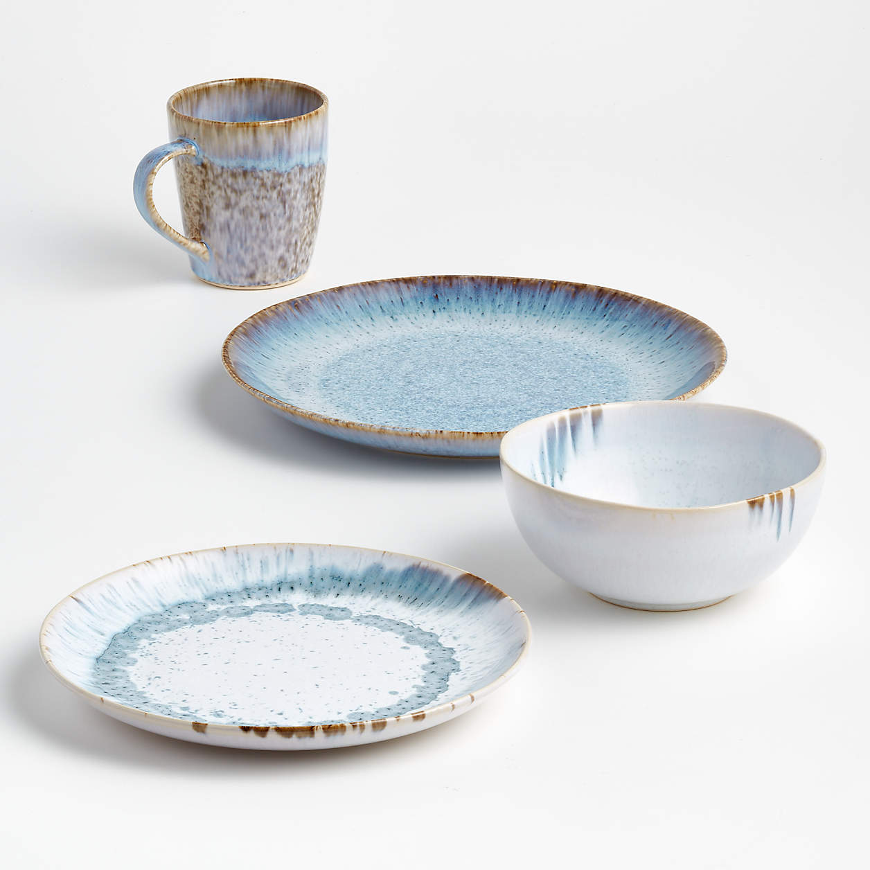 Julo 4-Piece Blue and White Place Setting + Reviews | Crate & Barrel
