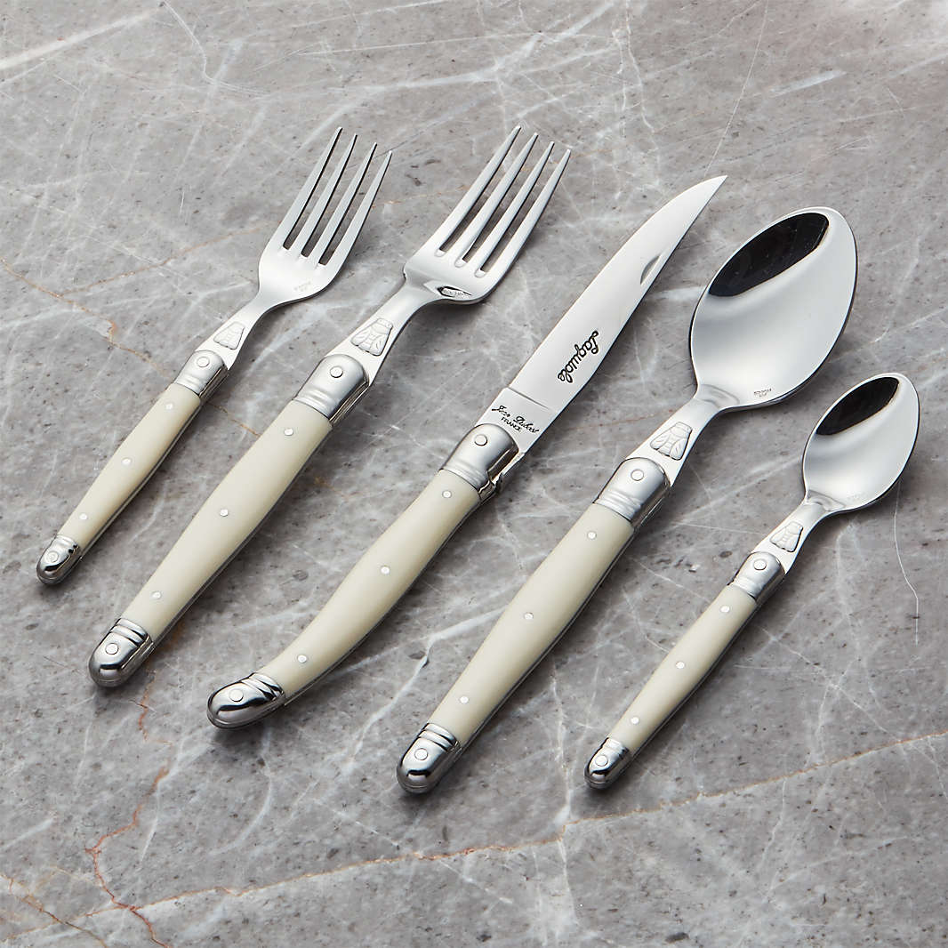 Modern Flatware Sets: Silverware & Place Settings | Crate & Barrel Canada