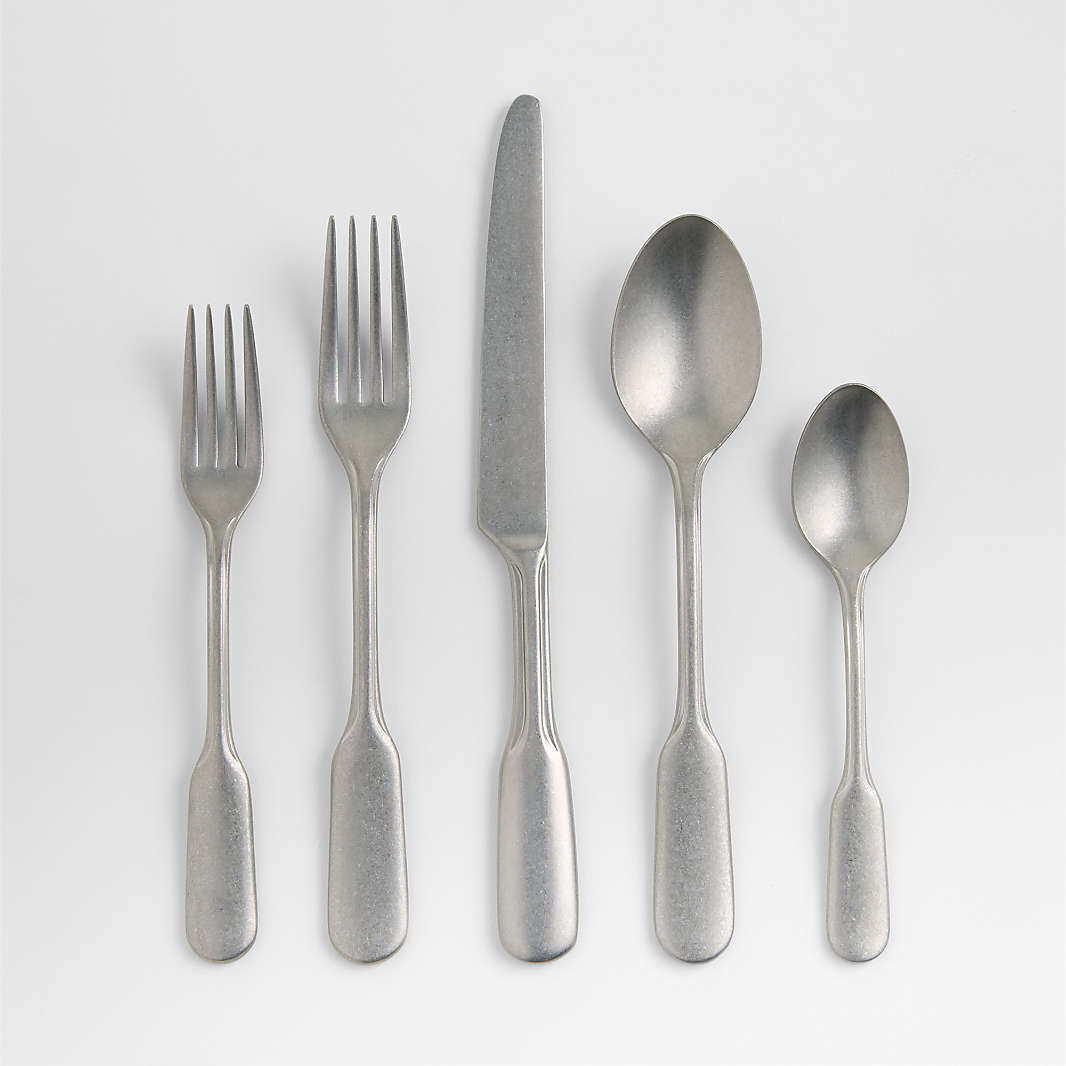 Modern Flatware Sets: Silverware & Place Settings | Crate & Barrel Canada