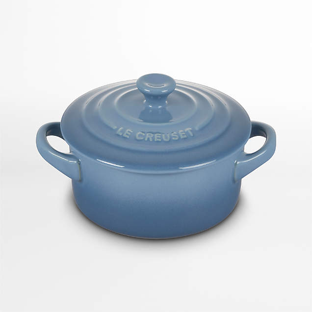 Le Creuset Chambray Blue Bowl Plates, Set of 4 + Reviews | Crate & Barrel