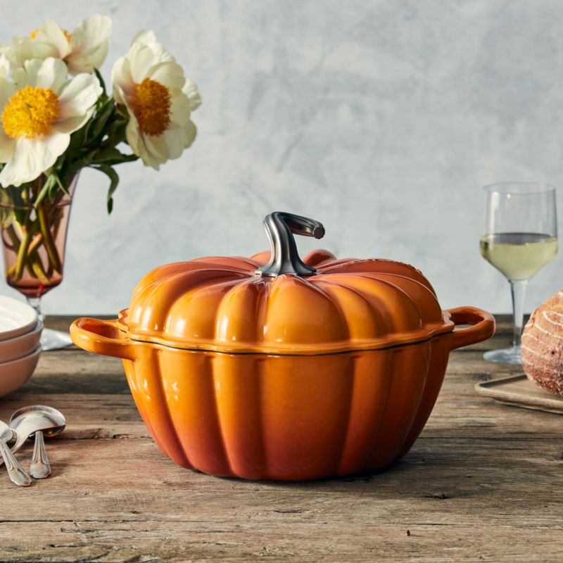 Le Creuset Persimmon 4-Qt. Pumpkin Cocotte + Reviews | Crate & Barrel