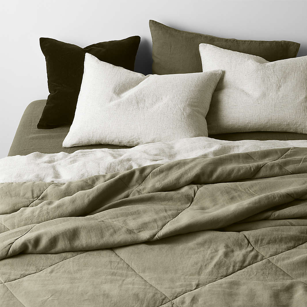 Linen Bedding: Sheets, Duvet Covers & More | Crate & Barrel Canada