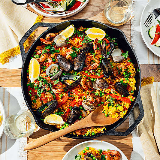 Lodge Cast Iron Cookware | Crate & Barrel Canada