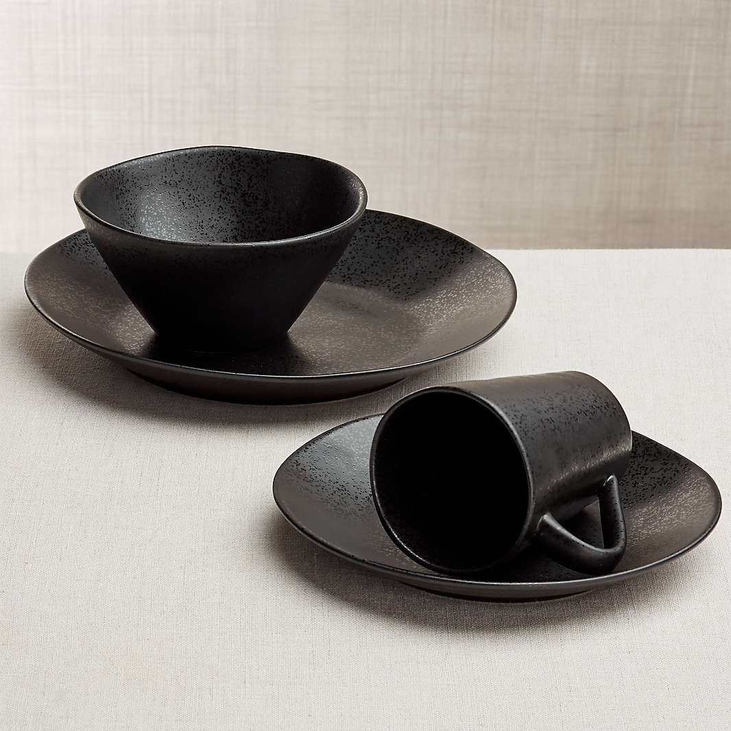 Beautiful Dinnerware Sets | Crate & Barrel