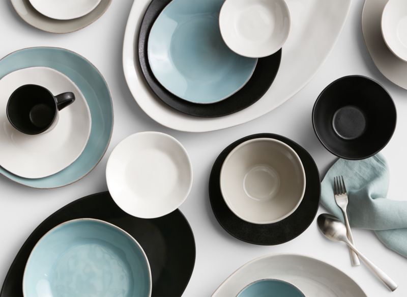 Modern Dinnerware Sets & Dish Sets | Crate & Barrel