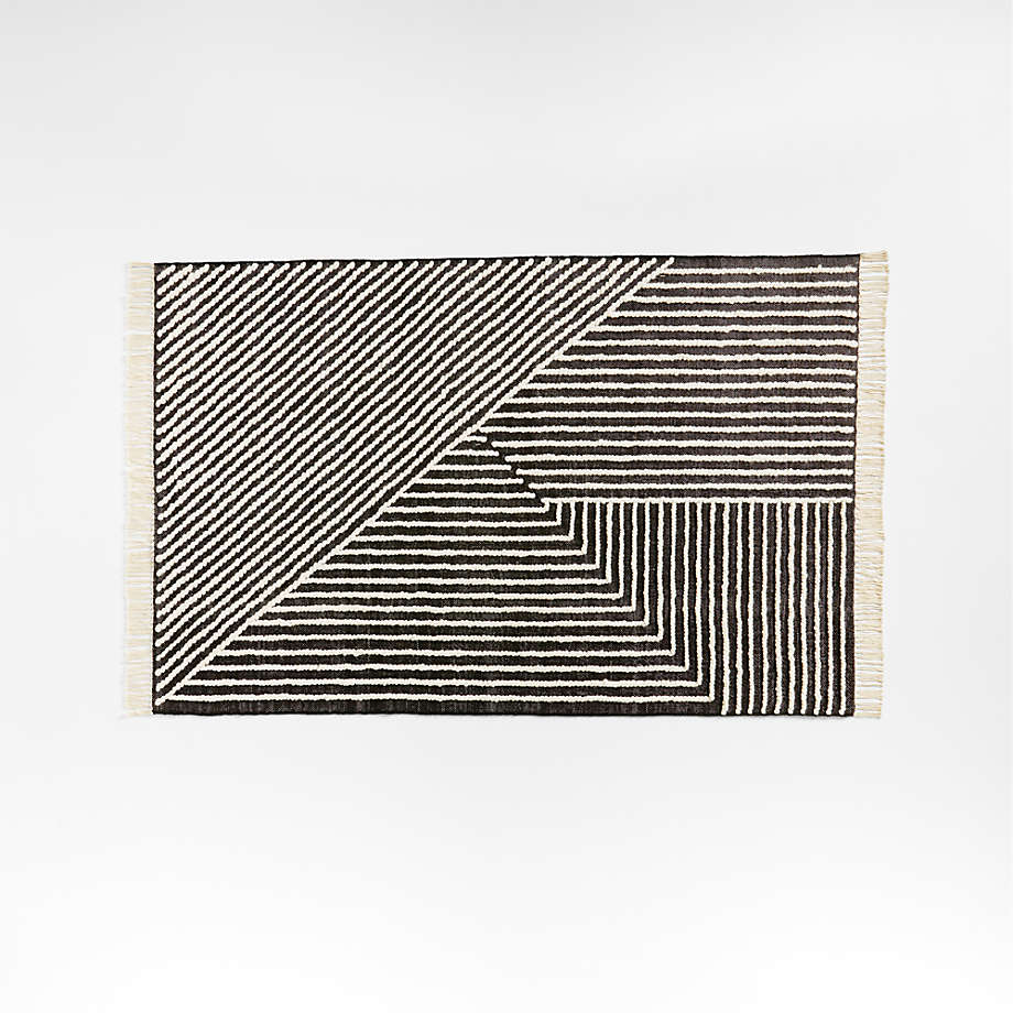 Noya Kids Handwoven Black Striped Kids Rug with Fringe 5x8 + Reviews ...