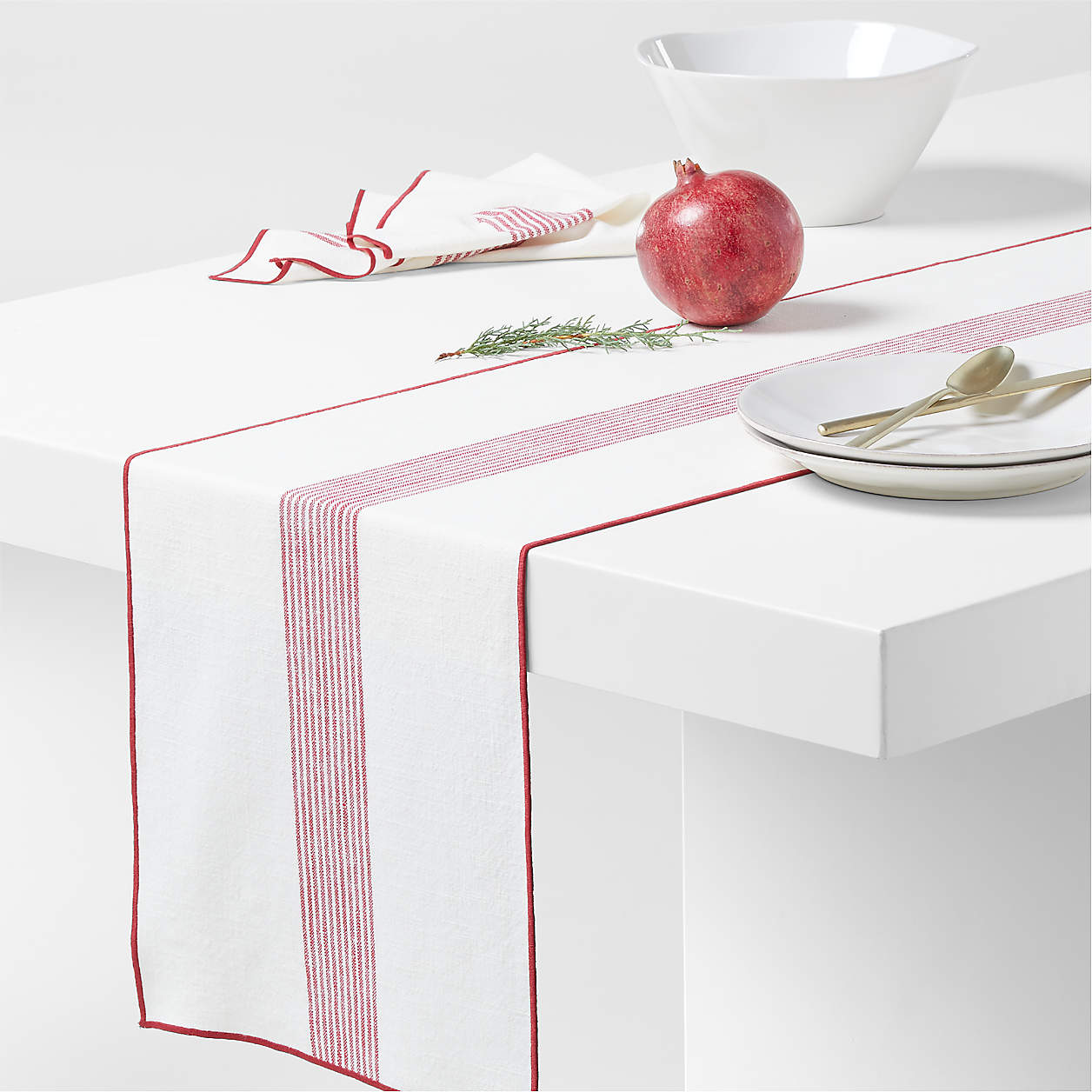 Mercer Merrow-Stitch Red-Striped Organic Cotton Table Runner 90 ...