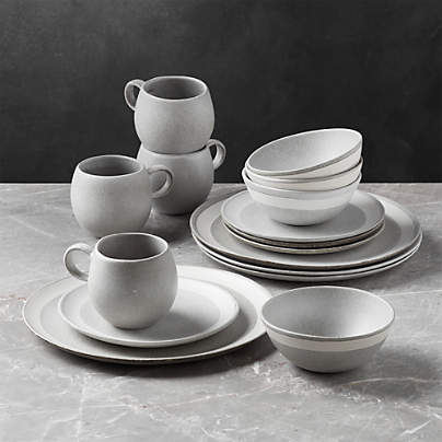 Welcome II 16-Piece Dinnerware Set + Reviews | Crate & Barrel Canada