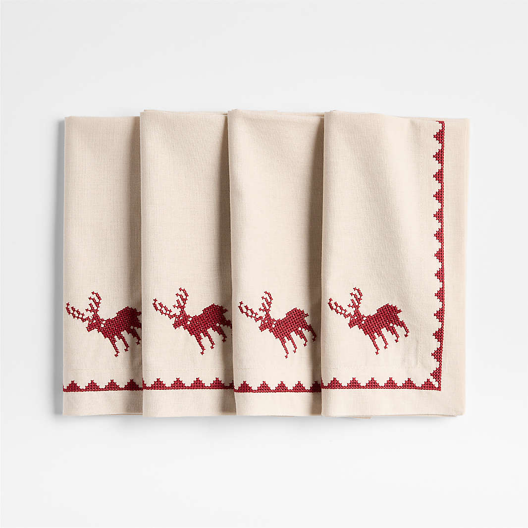 Christmas Tablecloths & Table Runners: Holiday Linens | Crate & Barrel ...