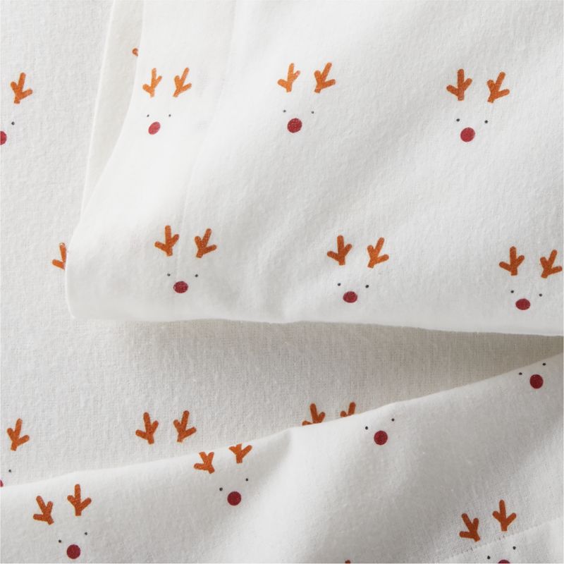 Organic Flannel Reindeer Toddler Christmas Sheet Set | Crate & Kids