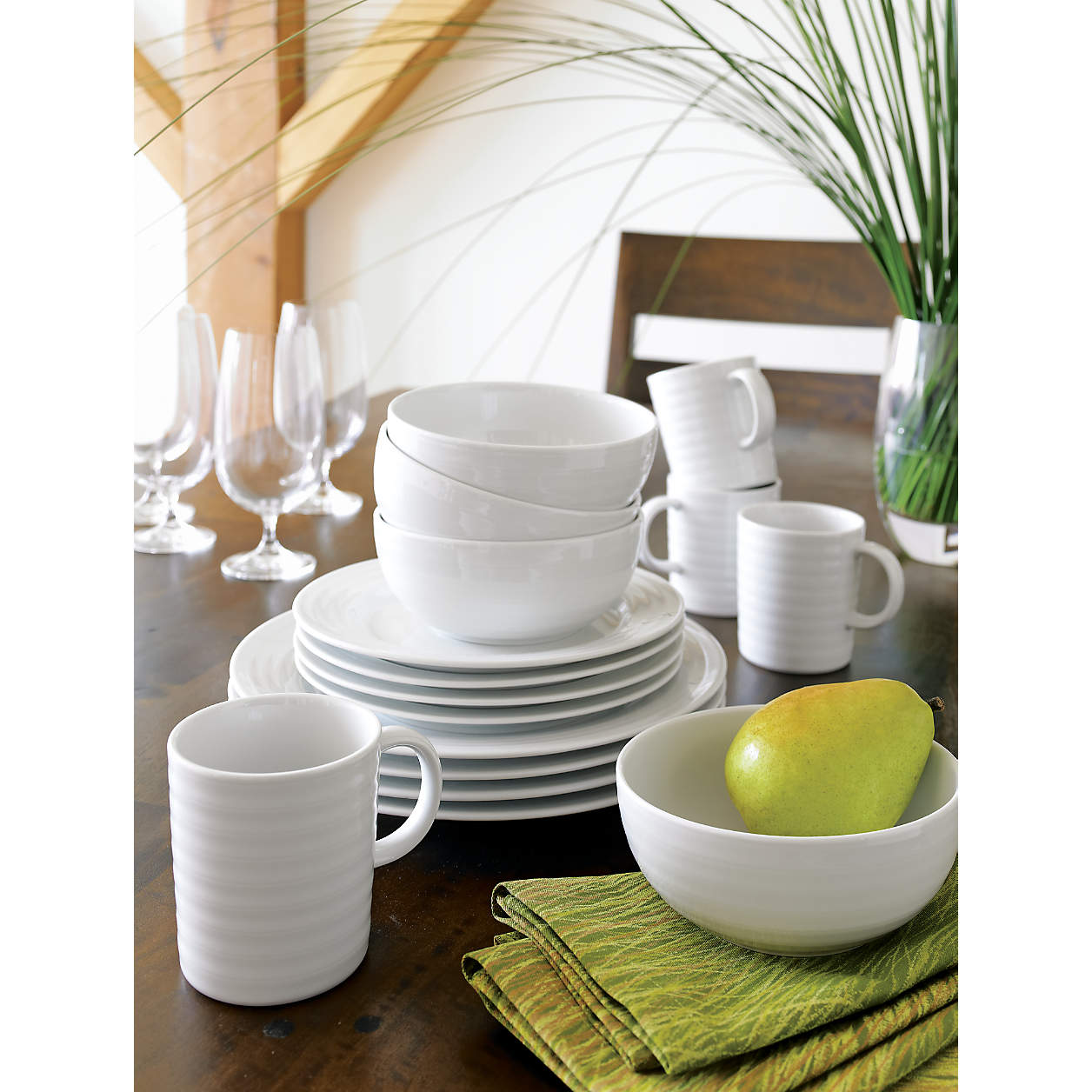 Roulette Dinnerware | Crate & Barrel Canada