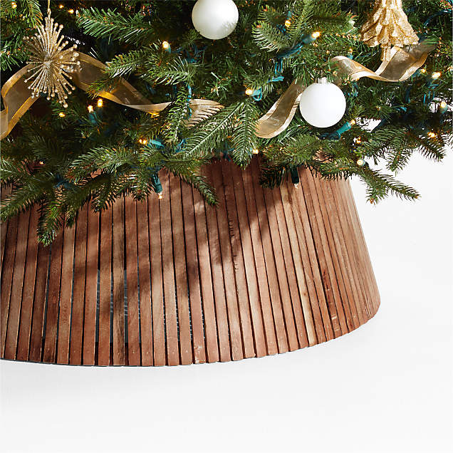 Bash Gold Christmas Tree Collar + Reviews | Crate & Barrel