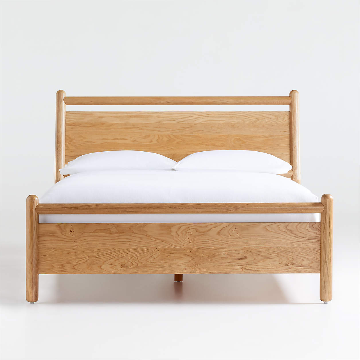 Solano Wood Bed | Crate & Barrel