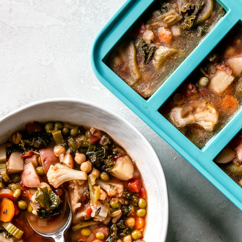 Souper Cubes 1-Cup Single Pack + Reviews | Crate & Barrel