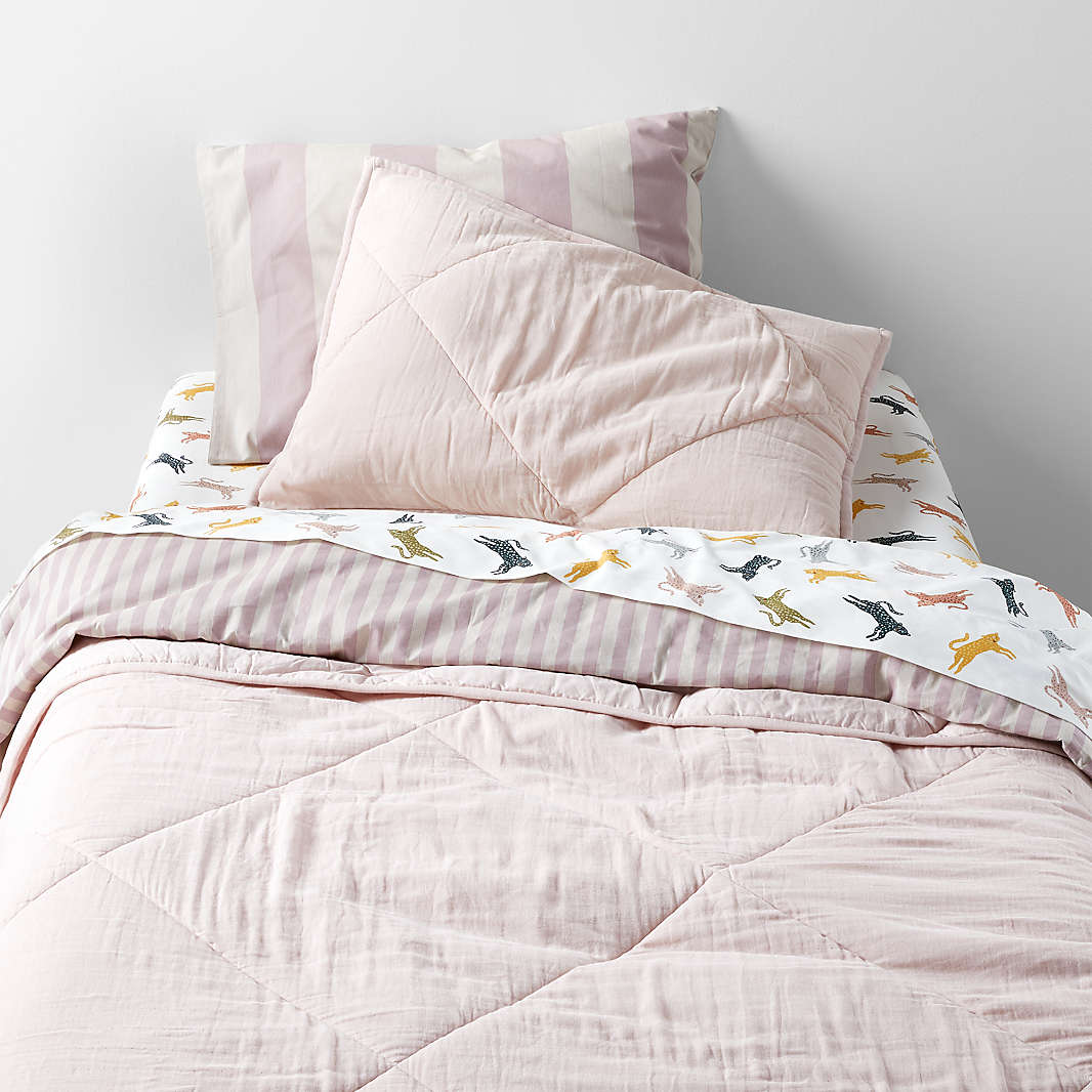 Modern Girls Bedding: Girl Sheet Sets & Duvet Covers | Crate & Kids Canada