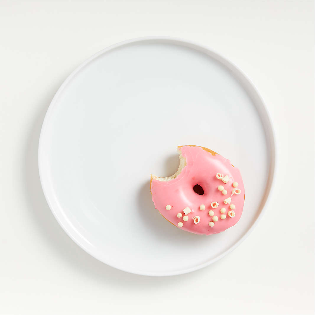 Round Dinner Plates & Rounded Dining Plate Sets | Crate & Barrel