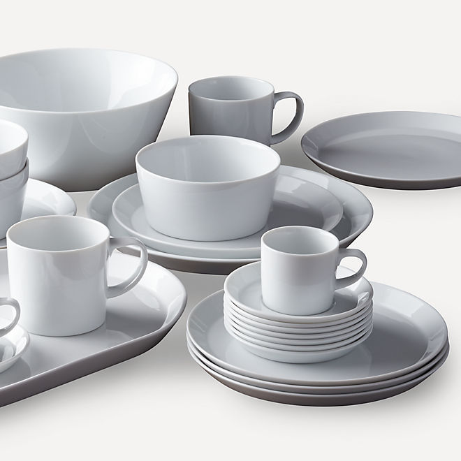 Farmhouse Dinnerware | Crate & Barrel