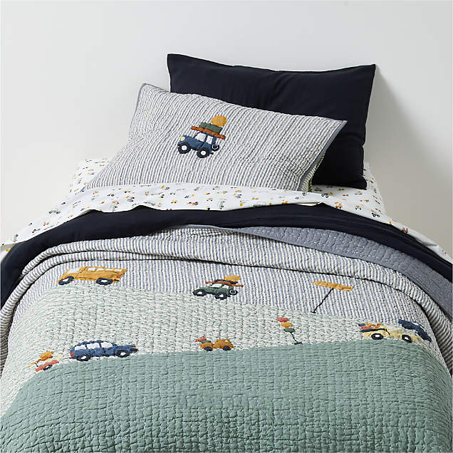 Outer Space Organic Cotton Kids Twin Quilt + Reviews | Crate & Kids Canada