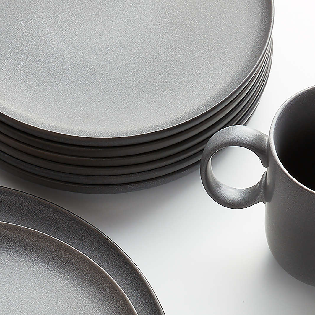 CB2 Dinnerware: Contemporary & Modern Dinnerware | Crate & Barrel Canada