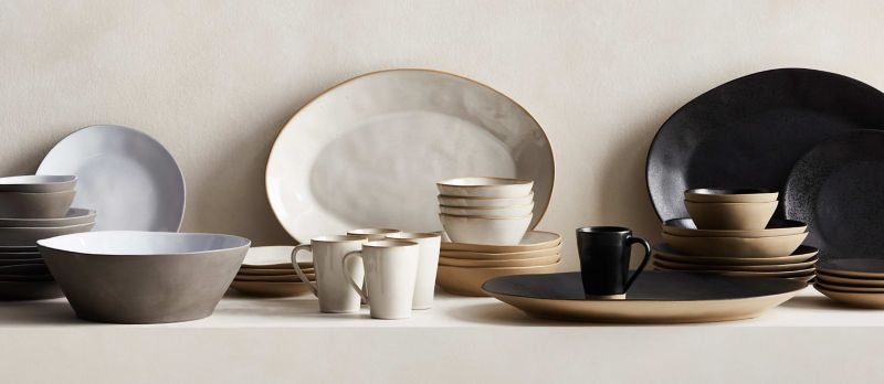 Modern Dinnerware Sets & Dish Sets | Crate & Barrel