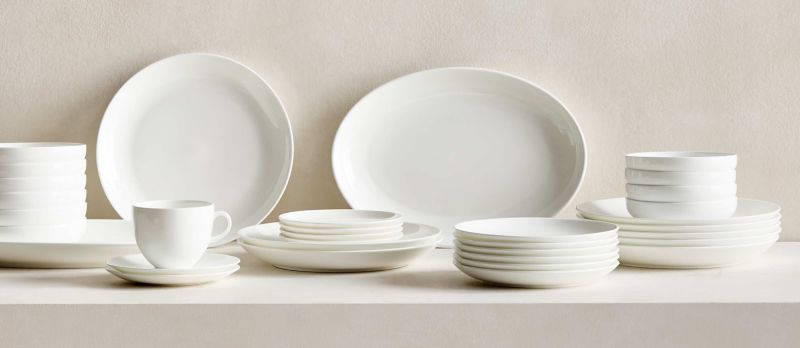 Modern Dinnerware Sets & Dish Sets | Crate & Barrel