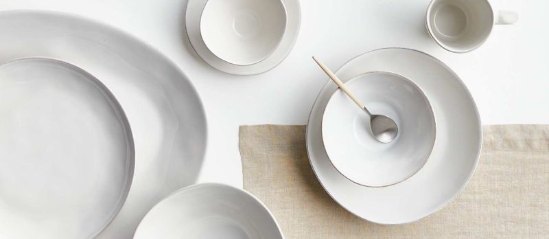 Modern Dinnerware Sets & Dish Sets | Crate & Barrel