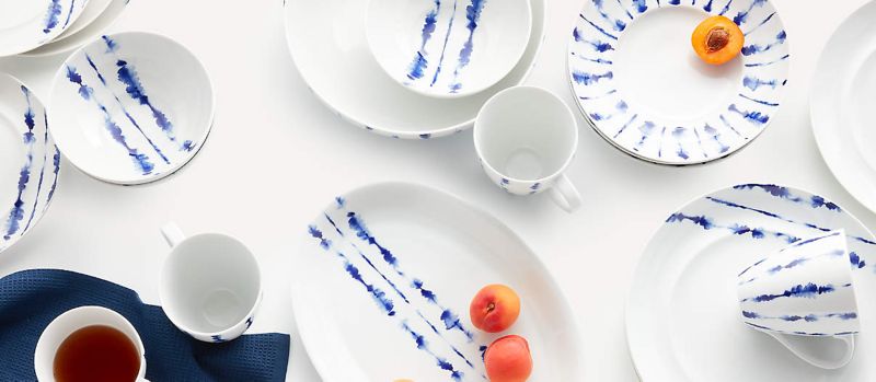 Modern Dinnerware Sets & Dish Sets | Crate & Barrel