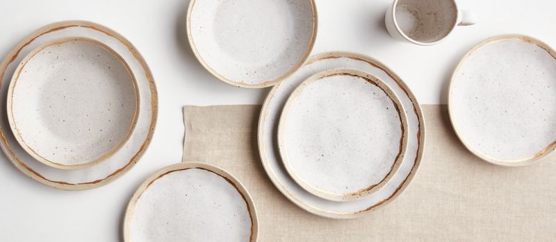 Modern Dinnerware Sets & Dish Sets | Crate & Barrel