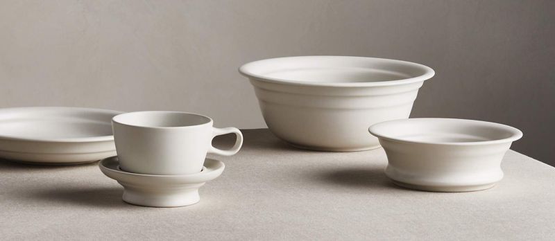 Modern Dinnerware Sets & Dish Sets | Crate & Barrel