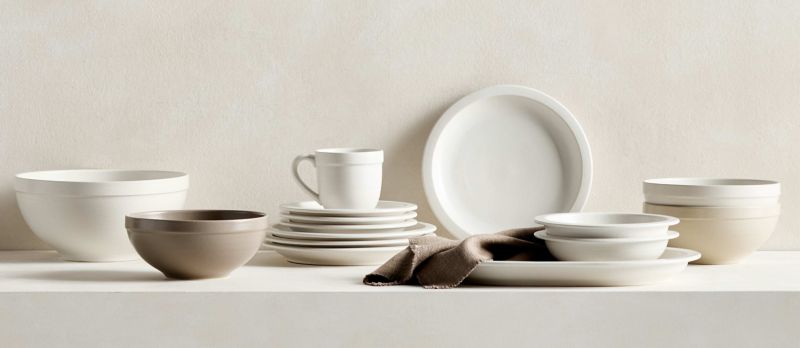 Modern Dinnerware Sets & Dish Sets | Crate & Barrel