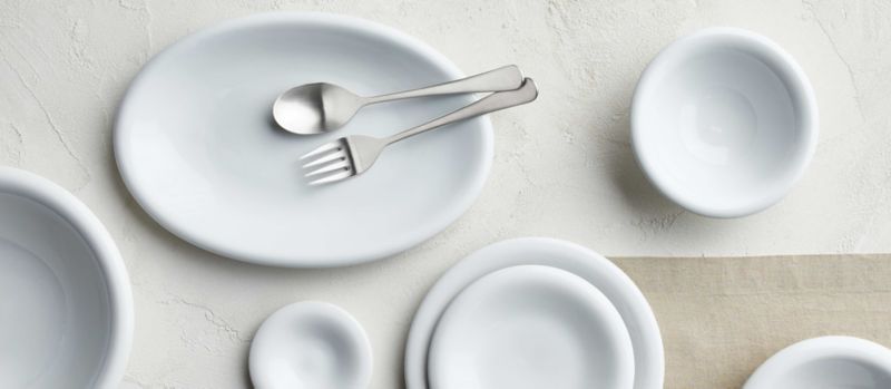 Modern Dinnerware Sets & Dish Sets | Crate & Barrel